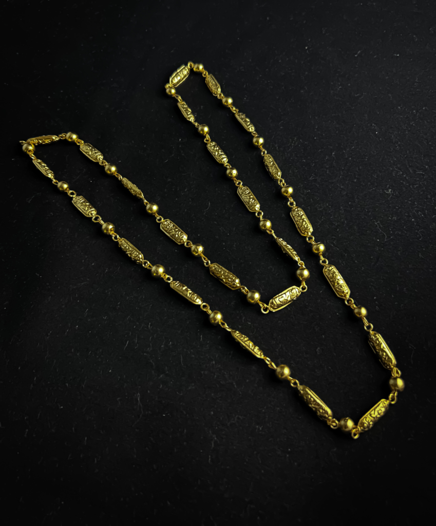 Traditional Chila Kata Dholok Long Muff Chain. - GAHANE