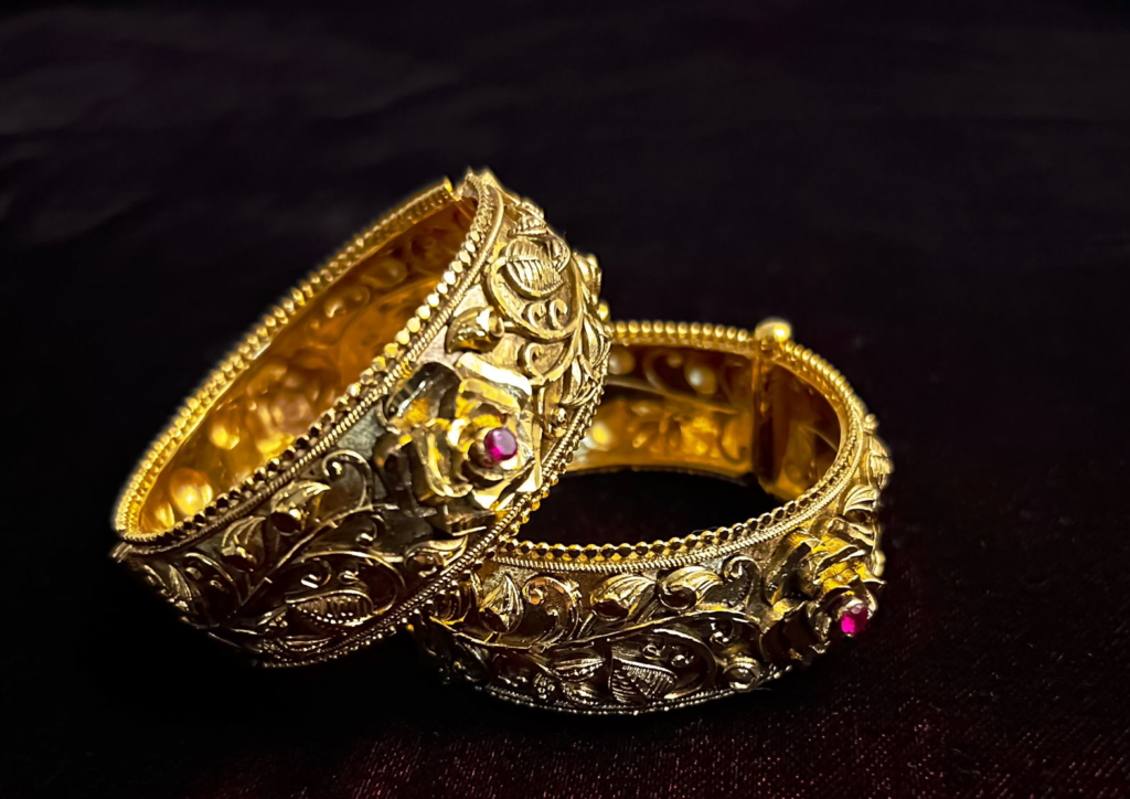 Traditional Golap Pan-Pata Bouti Chur with Red Stone - GAHANE