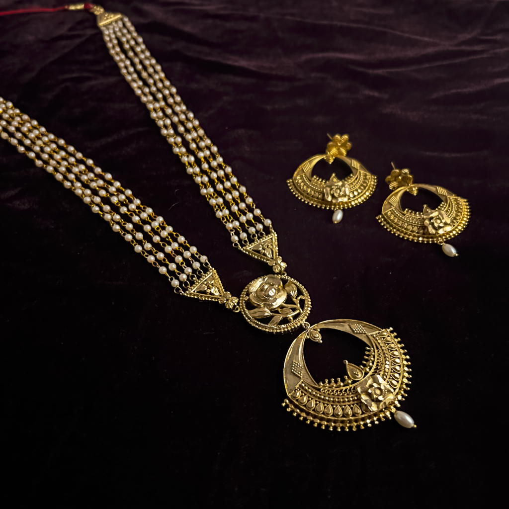 Traditional Oval Golap Kanbala Sitahar Set. - GAHANE
